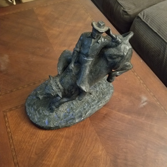 Austin Productions | Other | 979 Austin Productions Chalkware Bull ...